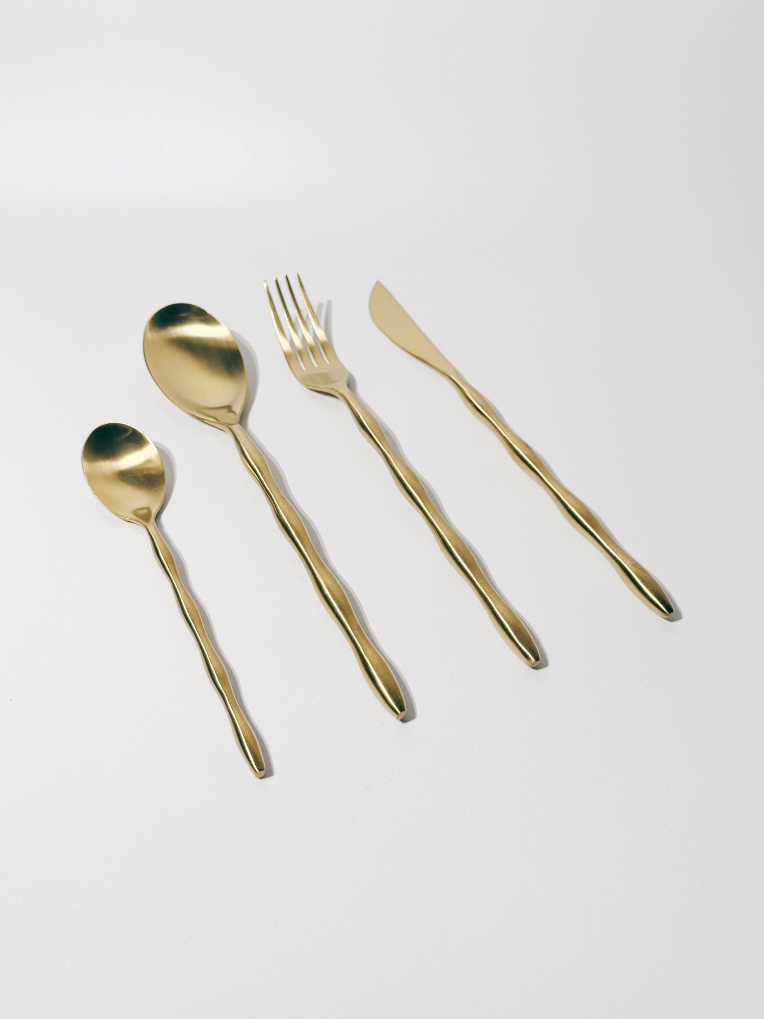 META Curve Cutlery - Brushed Gold – HŌMU DESIGN